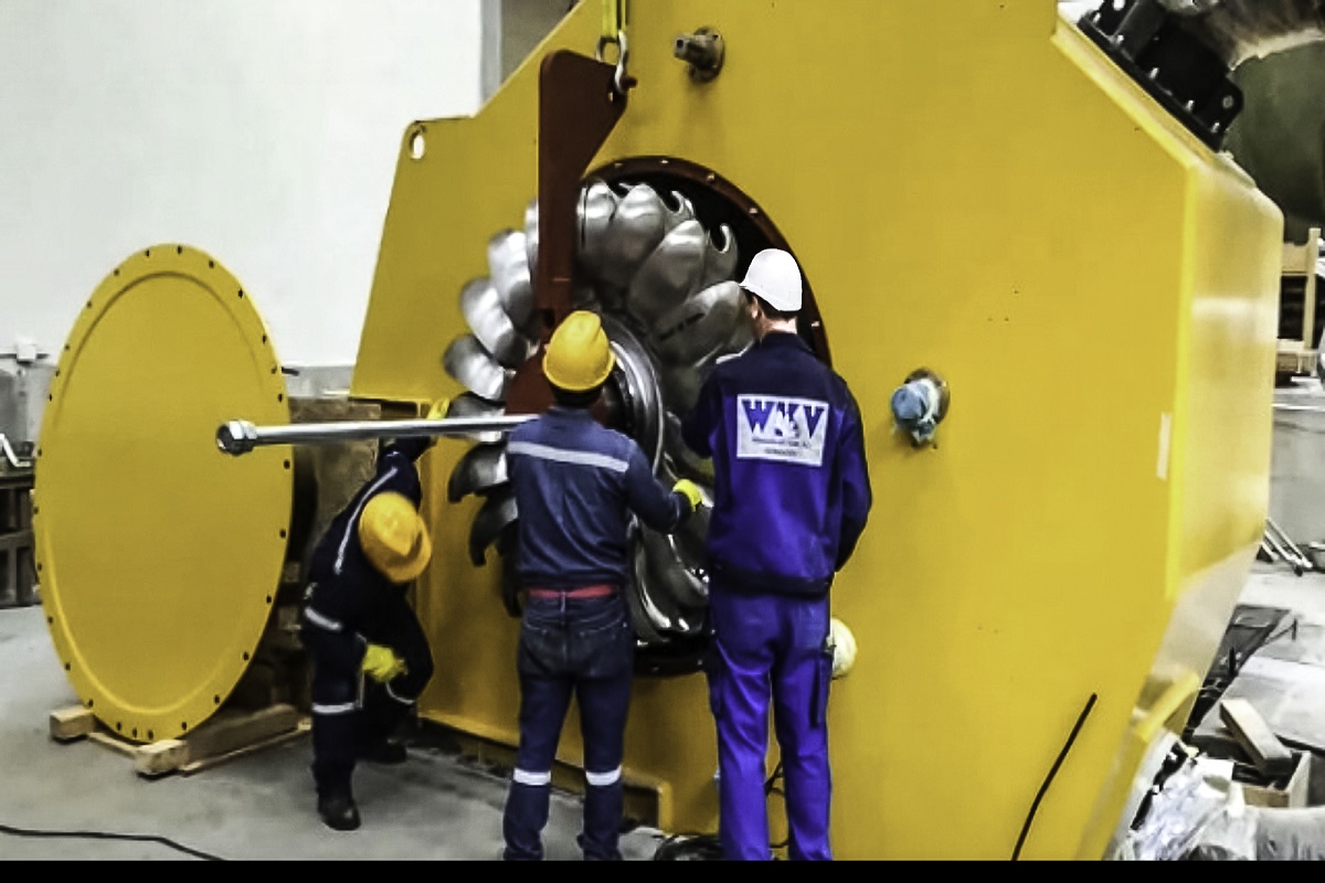 CONSTRUCCIÓN HIDROELÉCTRICA RÍO VERDE CHICO